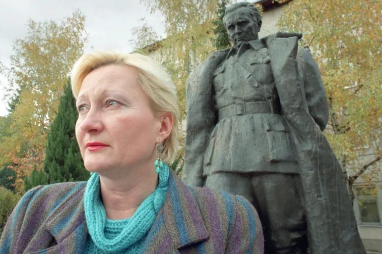 "TUŽNA VEST: Preminula Svetlana Broz – Oproštaj Od žene Koja Je Dirnula ...